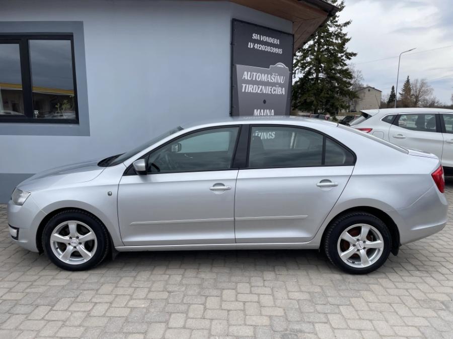 Pelēks Skoda Rapid 2013 Rīga, ar dzinēja tilpumu 1.60 L un nobraukumu 274 tūkst. km par 4450 €, foto 28 vietnē AUTOMOTO.COM.LV