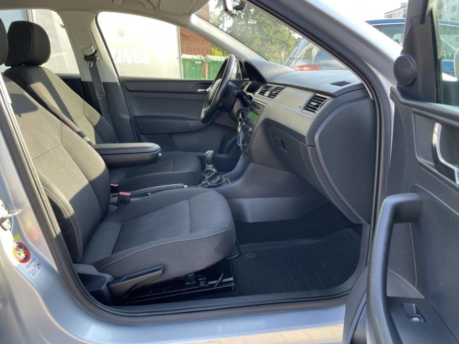 Pelēks Skoda Rapid 2013 Rīga, ar dzinēja tilpumu 1.60 L un nobraukumu 274 tūkst. km par 4450 €, foto 31 vietnē AUTOMOTO.COM.LV