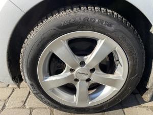 Pelēks Skoda Rapid 2013 Rīga, ar dzinēja tilpumu 1.60 L un nobraukumu 274 tūkst. km par 4450 €, foto 46 vietnē AUTOMOTO.COM.LV