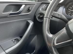 Pelēks Skoda Rapid 2013 Rīga, ar dzinēja tilpumu 1.60 L un nobraukumu 274 tūkst. km par 4450 €, foto 57 vietnē AUTOMOTO.COM.LV