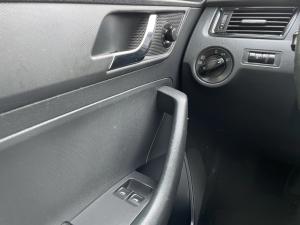 Pelēks Skoda Rapid 2013 Rīga, ar dzinēja tilpumu 1.60 L un nobraukumu 274 tūkst. km par 4450 €, foto 61 vietnē AUTOMOTO.COM.LV