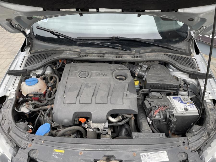 Pelēks Skoda Rapid 2013 Rīga, ar dzinēja tilpumu 1.60 L un nobraukumu 274 tūkst. km par 4450 €, foto 63 vietnē AUTOMOTO.COM.LV