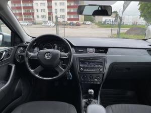 Pelēks Skoda Rapid 2013 Rīga, ar dzinēja tilpumu 1.60 L un nobraukumu 274 tūkst. km par 4450 €, foto 64 vietnē AUTOMOTO.COM.LV