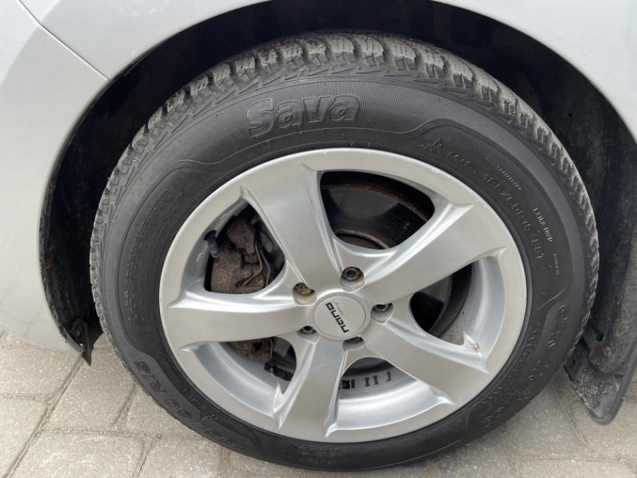 Pelēks Skoda Rapid 2013 Rīga, ar dzinēja tilpumu 1.60 L un nobraukumu 274 tūkst. km par 4450 €, foto 67 vietnē AUTOMOTO.COM.LV