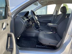 Pelēks Skoda Rapid 2013 Rīga, ar dzinēja tilpumu 1.60 L un nobraukumu 274 tūkst. km par 4450 €, foto 78 vietnē AUTOMOTO.COM.LV