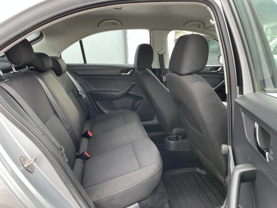 Pelēks Skoda Rapid 2013 Rīga, ar dzinēja tilpumu 1.60 L un nobraukumu 274 tūkst. km par 4450 €, foto 89 vietnē AUTOMOTO.COM.LV