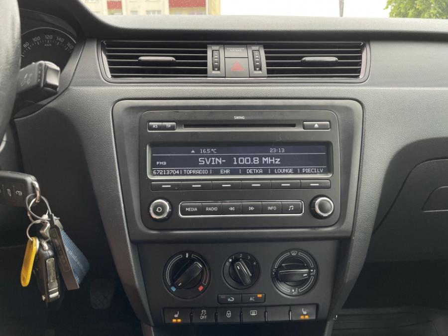 Pelēks Skoda Rapid 2013 Rīga, ar dzinēja tilpumu 1.60 L un nobraukumu 274 tūkst. km par 4450 €, foto 99 vietnē AUTOMOTO.COM.LV