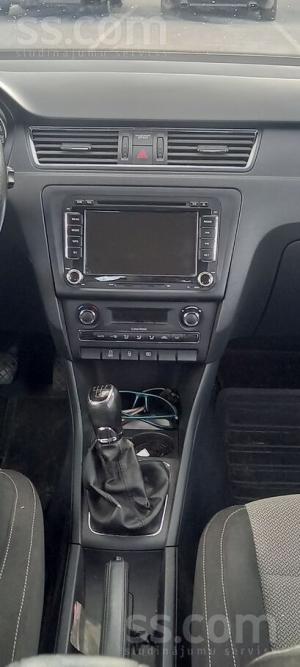 Pelēks Skoda Rapid 2013 Rīga, ar dzinēja tilpumu 1.60 L un nobraukumu 203 tūkst. km par 5650 €, foto 8 vietnē AUTOMOTO.COM.LV