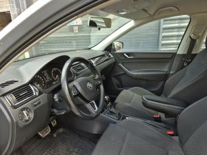 Grey Skoda Rapid 2014 in Kaunas, with an engine capacity of 1.60 L and mileage of 358 thousand km for 4700 €, photo 10 on AUTOMOTO.COM.LV