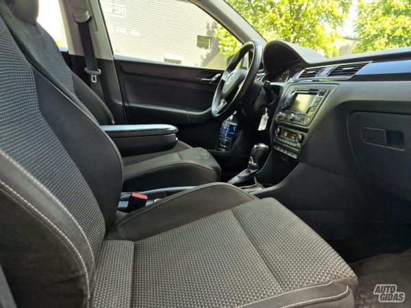 Pelēks Skoda Rapid 2014 Kauņa, ar dzinēja tilpumu 1.60 L un nobraukumu 358 tūkst. km par 4700 €, foto 10 vietnē AUTOMOTO.COM.LV