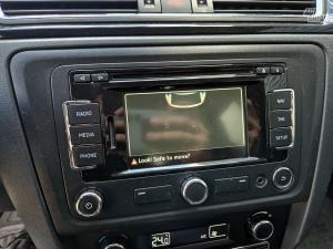 Grey Skoda Rapid 2014 in Kaunas, with an engine capacity of 1.60 L and mileage of 358 thousand km for 4700 €, photo 14 on AUTOMOTO.COM.LV