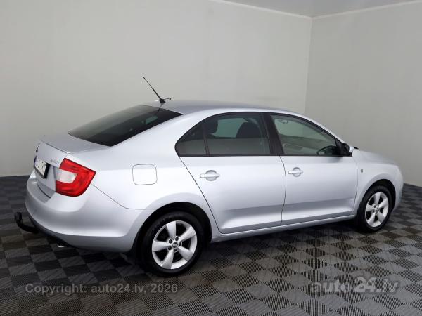 Grey Skoda Rapid 2014 in Tallinn, with an engine capacity of 1.40 L and mileage of 186 thousand km for 2799 €, photo 3 on AUTOMOTO.COM.LV