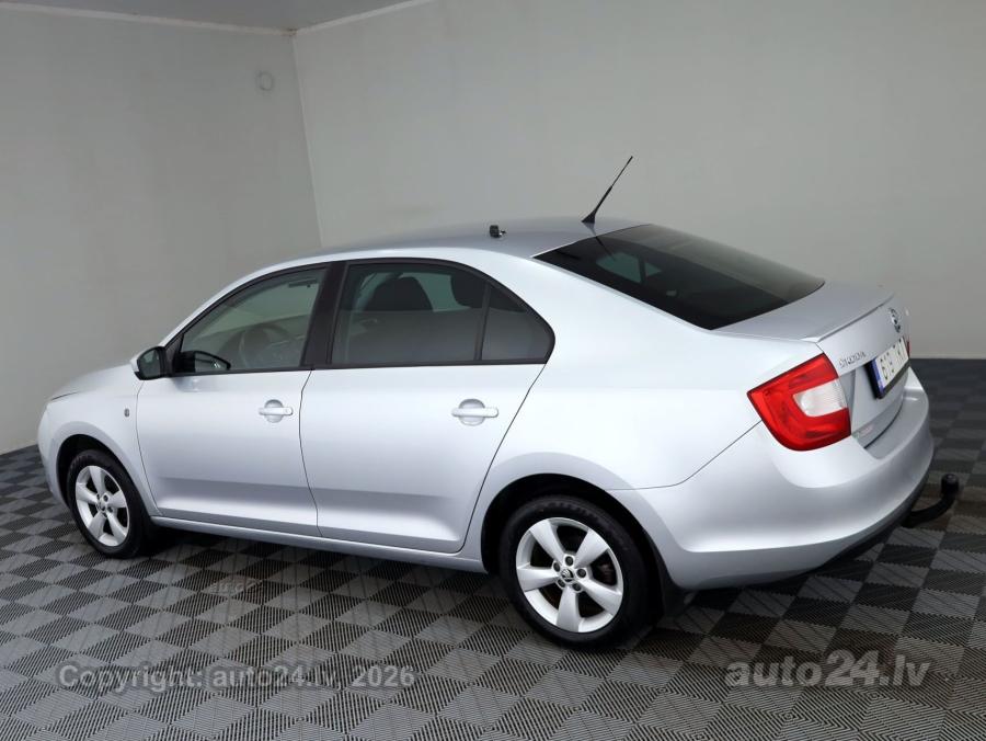 Pelēks Skoda Rapid 2014 Tallina, ar dzinēja tilpumu 1.40 L un nobraukumu 186 tūkst. km par 2799 €, foto 5 vietnē AUTOMOTO.COM.LV