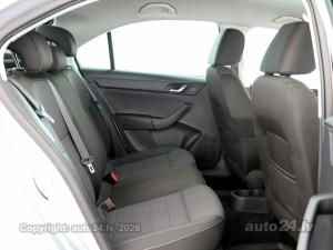 Pelēks Skoda Rapid 2014 Tallina, ar dzinēja tilpumu 1.40 L un nobraukumu 186 tūkst. km par 2799 €, foto 8 vietnē AUTOMOTO.COM.LV