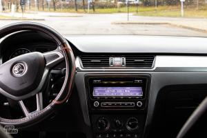 Grey Skoda Rapid 2014 in Vilnius, with an engine capacity of 1.60 L and mileage of 158 thousand km for 4900 €, photo 9 on AUTOMOTO.COM.LV