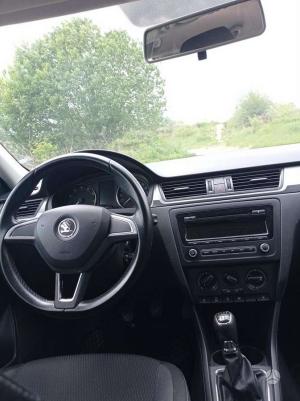 Grey Skoda Rapid 2014 in Vilnius, with an engine capacity of 1.20 L and mileage of 134 thousand km for 3950 €, photo 4 on AUTOMOTO.COM.LV