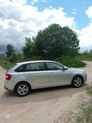 Grey Skoda Rapid 2014 in Vilnius, with an engine capacity of 1.20 L and mileage of 134 thousand km for 3950 €, photo 10 on AUTOMOTO.COM.LV