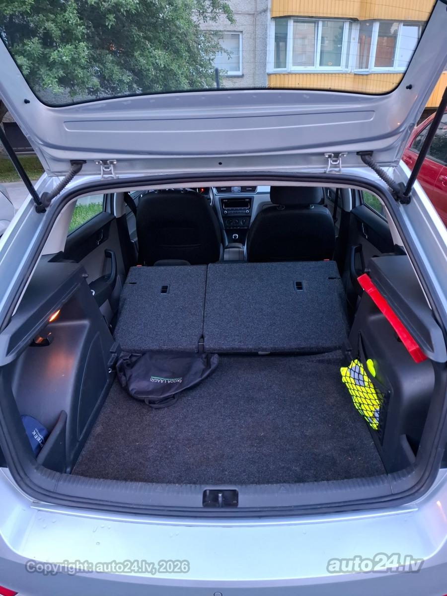 Grey Skoda Rapid 2015 in Tallinn, with an engine capacity of 1.20 L and mileage of 186 thousand km for 5600 €, photo 17 on AUTOMOTO.COM.LV
