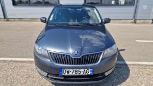 Grey Skoda Rapid 2015 in Panevezys, with an engine capacity of 1.60 L and mileage of 180 thousand km for 3700 €, photo 3 on AUTOMOTO.COM.LV