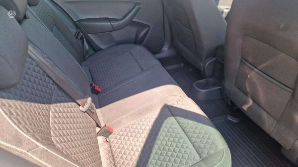 Grey Skoda Rapid 2015 in Panevezys, with an engine capacity of 1.60 L and mileage of 180 thousand km for 3700 €, photo 7 on AUTOMOTO.COM.LV