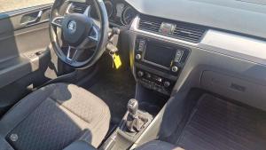 Grey Skoda Rapid 2015 in Panevezys, with an engine capacity of 1.60 L and mileage of 180 thousand km for 3700 €, photo 10 on AUTOMOTO.COM.LV