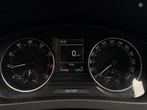 Pelēks Skoda Rapid 2015 Viļņa, ar dzinēja tilpumu 1.20 L un nobraukumu 192 tūkst. km par 7000 €, foto 21 vietnē AUTOMOTO.COM.LV