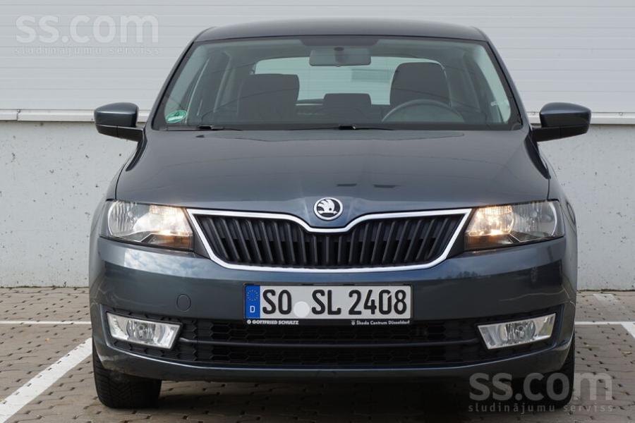Grey Skoda Rapid 2015 in Riga, with an engine capacity of 1.20 L and mileage of 178 thousand km for 4970 €, photo 3 on AUTOMOTO.COM.LV