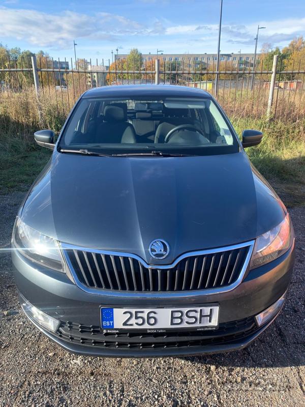 Grey Skoda Rapid 2016 in Tallinn, with an engine capacity of 1.20 L and mileage of 154 thousand km for 5500 €, photo 1 on AUTOMOTO.COM.LV