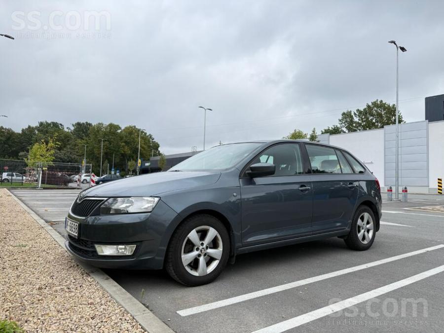 Pelēks Skoda Rapid 2016 Rīga, ar dzinēja tilpumu 1.60 L un nobraukumu 172 tūkst. km par 6000 €, foto 4 vietnē AUTOMOTO.COM.LV
