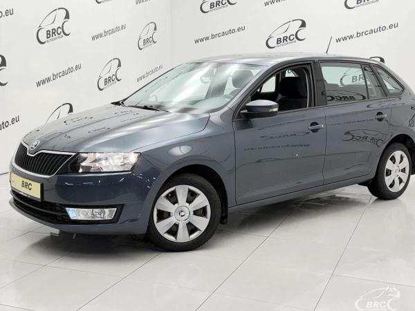 Grey Skoda Rapid 2017 in Vilnius, with an engine capacity of 1.20 L and mileage of 195 thousand km for 5950 €, photo 1 on AUTOMOTO.COM.LV