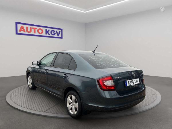 Pelēks Skoda Rapid 2017 Kauņa, ar dzinēja tilpumu 1.60 L un nobraukumu 220 tūkst. km par 6999 €, foto 3 vietnē AUTOMOTO.COM.LV