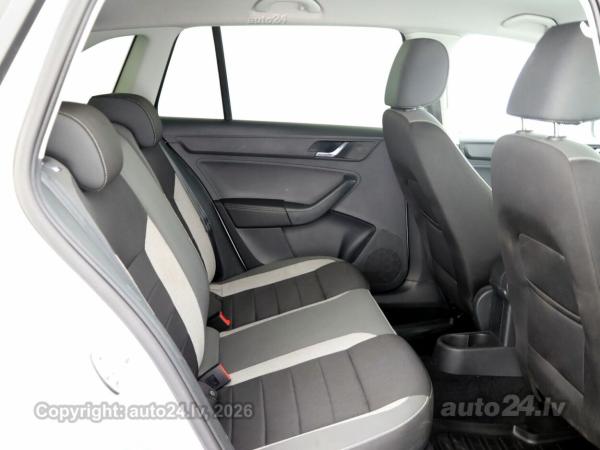 Grey Skoda Rapid 2017 in Tallinn, with an engine capacity of 1.40 L and mileage of 242 thousand km for 4799 €, photo 7 on AUTOMOTO.COM.LV