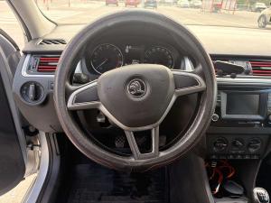 Pelēks Skoda Rapid 2017 Viļņa, ar dzinēja tilpumu 1.20 L un nobraukumu 151 tūkst. km par 6200 €, foto 8 vietnē AUTOMOTO.COM.LV