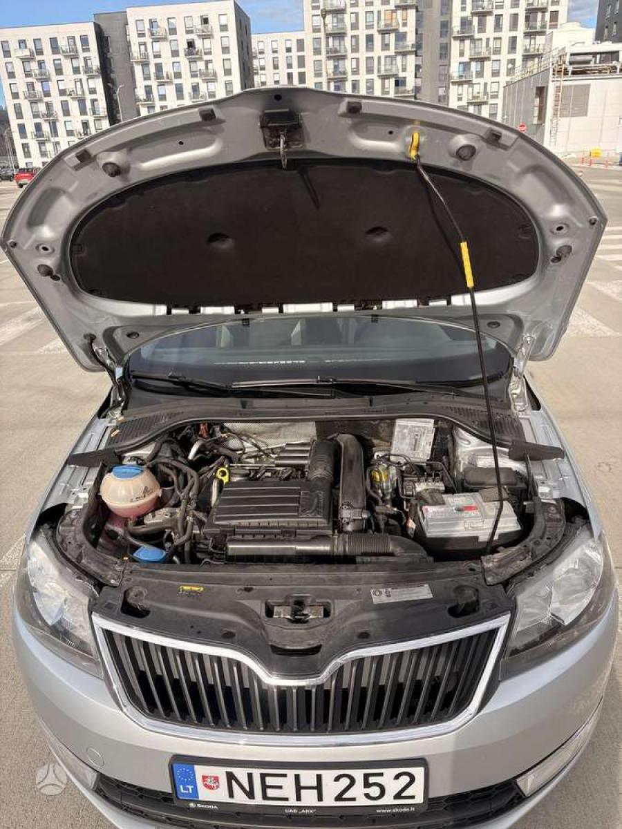 Pelēks Skoda Rapid 2017 Viļņa, ar dzinēja tilpumu 1.20 L un nobraukumu 151 tūkst. km par 6200 €, foto 33 vietnē AUTOMOTO.COM.LV