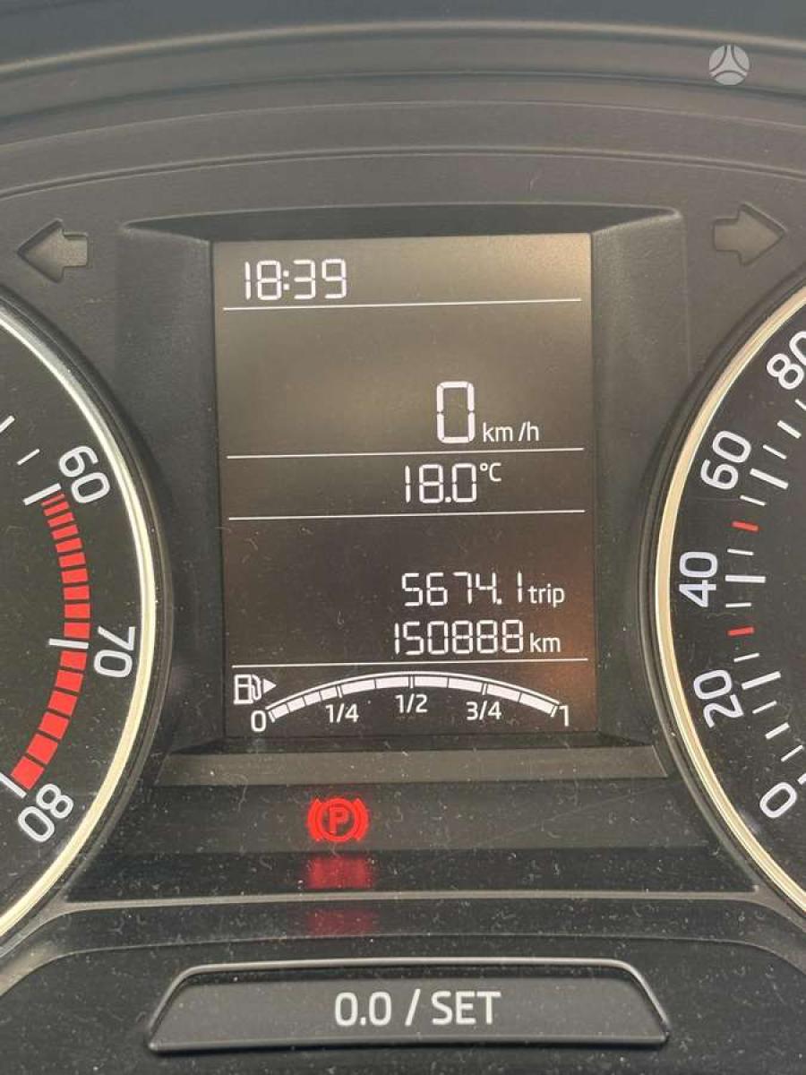 Pelēks Skoda Rapid 2017 Viļņa, ar dzinēja tilpumu 1.20 L un nobraukumu 151 tūkst. km par 6200 €, foto 43 vietnē AUTOMOTO.COM.LV