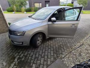 Pelēks Skoda Rapid 2017 Klaipėda, ar dzinēja tilpumu 1.20 L un nobraukumu 255 tūkst. km par 5200 €, foto  vietnē AUTOMOTO.COM.LV