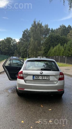 Grey Skoda Rapid 2017 in Riga, with an engine capacity of 1.40 L and mileage of 221 thousand km for 4000 €, photo 4 on AUTOMOTO.COM.LV