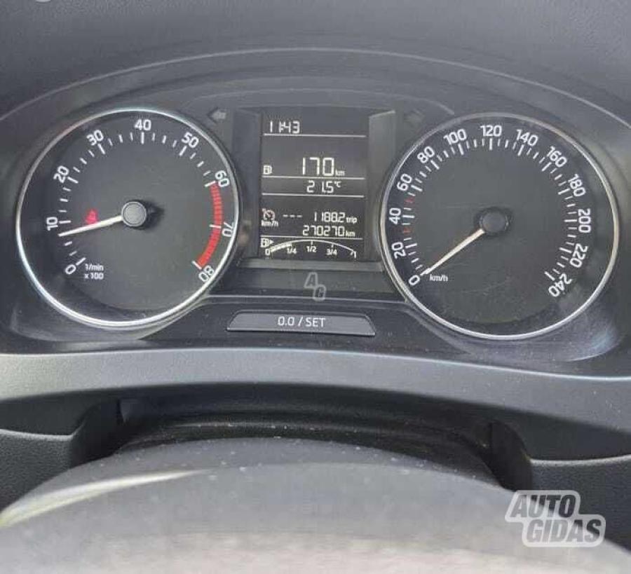 Grey Skoda Rapid 2017 in Kaunas, with an engine capacity of 1.20 L and mileage of 260 thousand km for 2000 €, photo 7 on AUTOMOTO.COM.LV