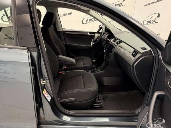 Grey Skoda Rapid 2018 in Vilnius, with an engine capacity of 1.00 L and mileage of 146 thousand km for 6500 €, photo 5 on AUTOMOTO.COM.LV