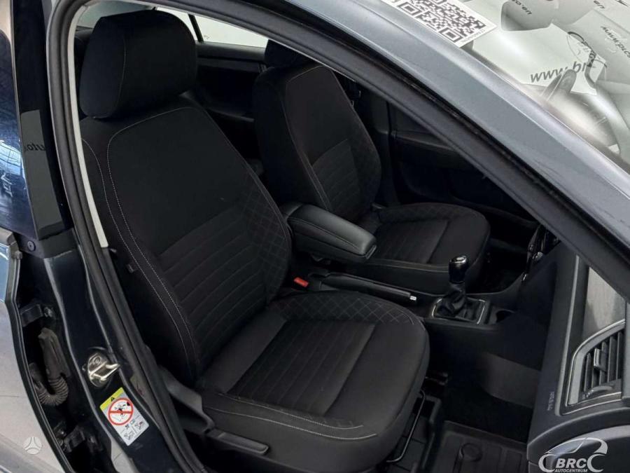 Grey Skoda Rapid 2018 in Vilnius, with an engine capacity of 1.00 L and mileage of 146 thousand km for 6500 €, photo 9 on AUTOMOTO.COM.LV