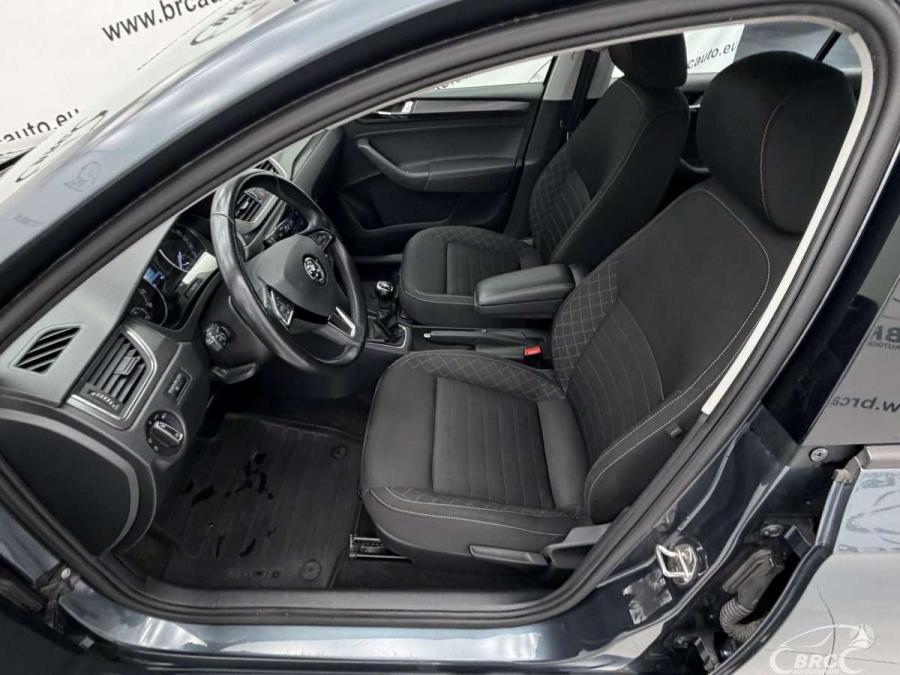Grey Skoda Rapid 2018 in Vilnius, with an engine capacity of 1.00 L and mileage of 146 thousand km for 6500 €, photo 21 on AUTOMOTO.COM.LV