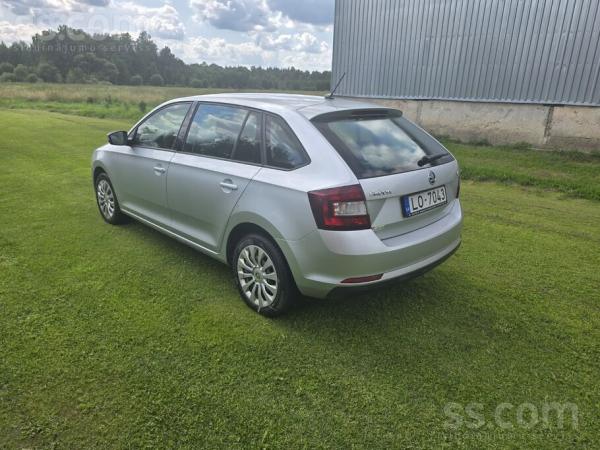 Grey Skoda Rapid 2018 in Rezekne, with an engine capacity of 1.00 L and mileage of 200 thousand km for 7200 €, photo 4 on AUTOMOTO.COM.LV