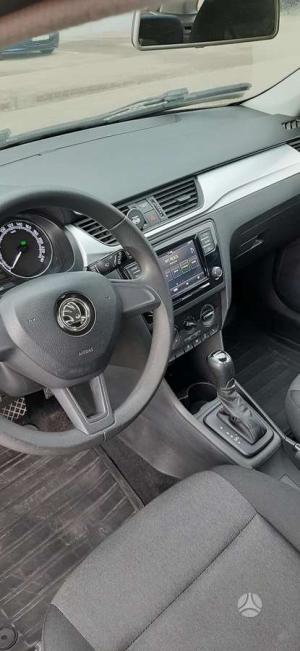 Grey Skoda Rapid 2018 in Panevezys, with an engine capacity of 1.00 L and mileage of 118 thousand km for 5900 €, photo 8 on AUTOMOTO.COM.LV