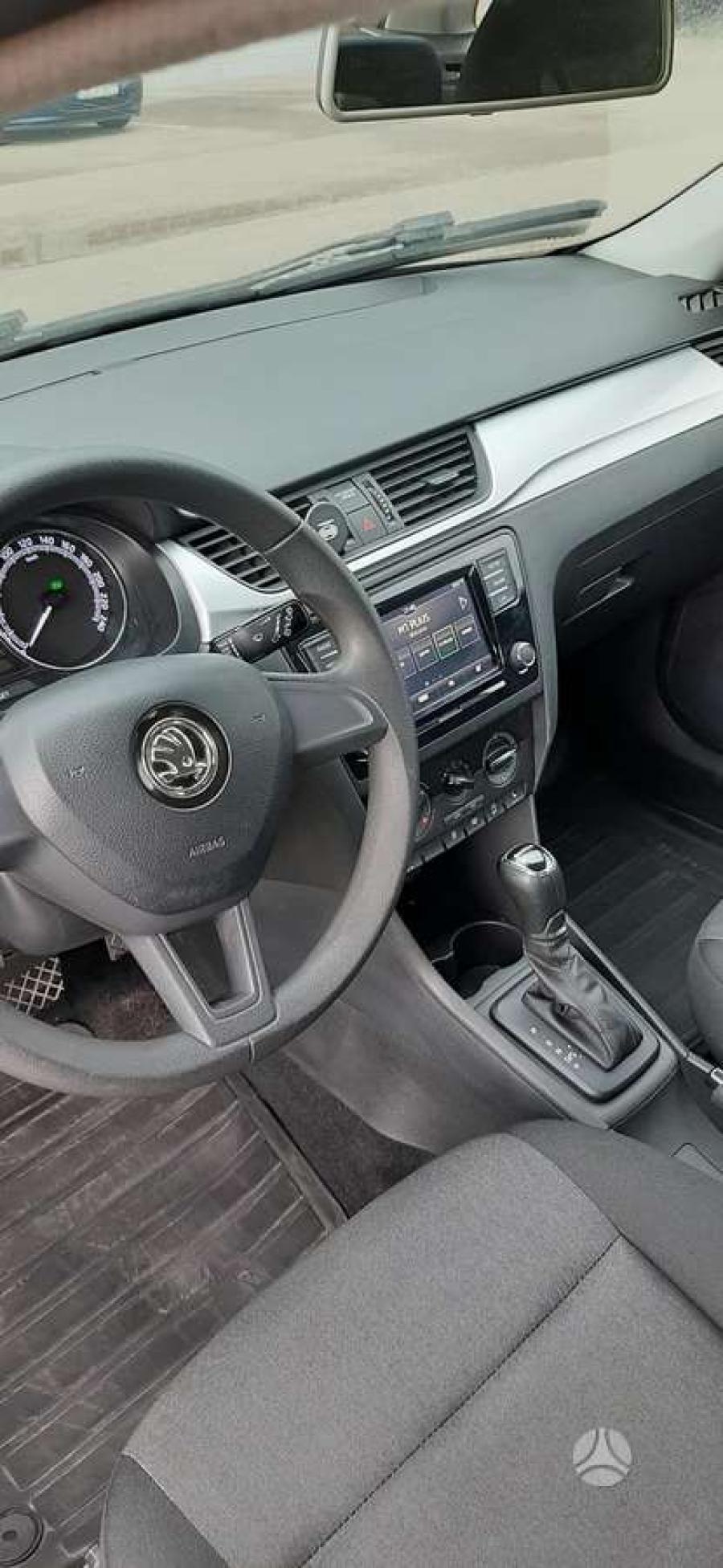 Grey Skoda Rapid 2018 in Panevezys, with an engine capacity of 1.00 L and mileage of 118 thousand km for 5900 €, photo 8 on AUTOMOTO.COM.LV