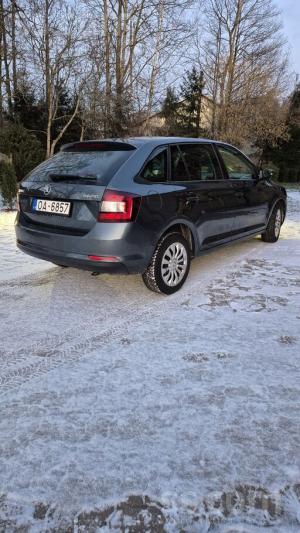 Pelēks Skoda Rapid 2019 Rīga, ar dzinēja tilpumu 1.00 L un nobraukumu 178 tūkst. km par 7800 €, foto 3 vietnē AUTOMOTO.COM.LV