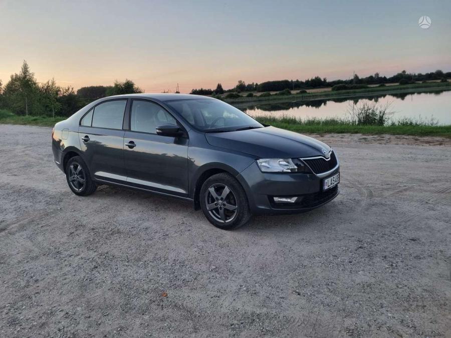 Grey Skoda Rapid 2019 in Kaunas, with an engine capacity of 1.00 L and mileage of 121 thousand km for 6500 €, photo 1 on AUTOMOTO.COM.LV