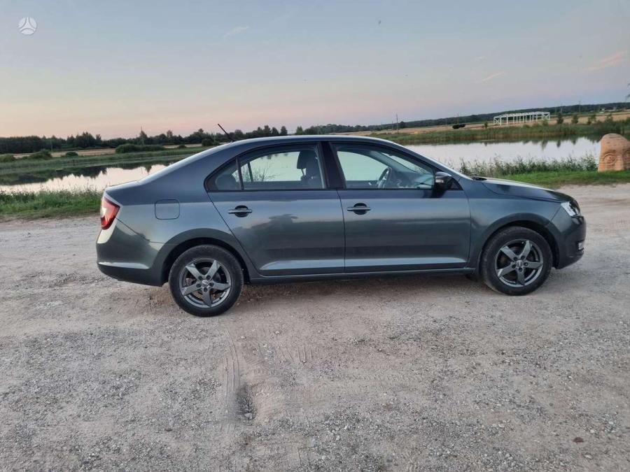 Grey Skoda Rapid 2019 in Kaunas, with an engine capacity of 1.00 L and mileage of 121 thousand km for 6500 €, photo 6 on AUTOMOTO.COM.LV