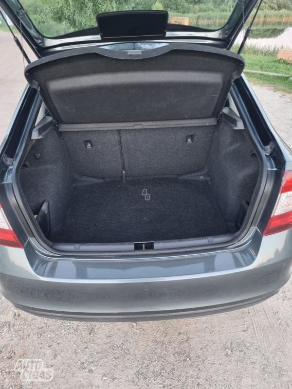 Grey Skoda Rapid 2019 in Kaunas, with an engine capacity of 1.00 L and mileage of 121 thousand km for 6300 €, photo 8 on AUTOMOTO.COM.LV