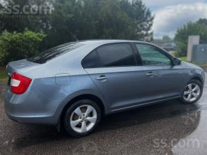 Pelēks Skoda Rapid 2013 Cēsis, ar dzinēja tilpumu 1.60 L un nobraukumu 278 tūkst. km par 4000 €, foto 4 vietnē AUTOMOTO.COM.LV