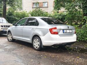 Серый Шкода Рапид 2014 в Рига, объемом двигателя 1.60 л и пробегом 260 тыс. км за 2200 €, фото 4 на AUTOMOTO.COM.LV